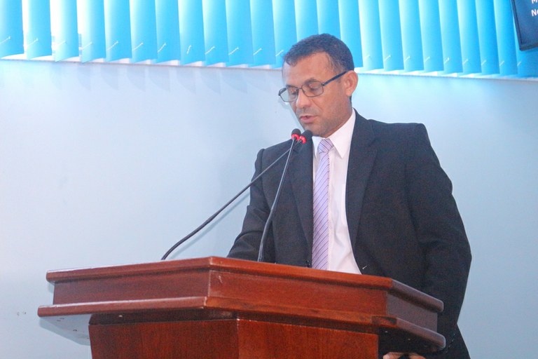 Nelson Monteiro apresenta parecer sobre a delimitação do distrito de ...